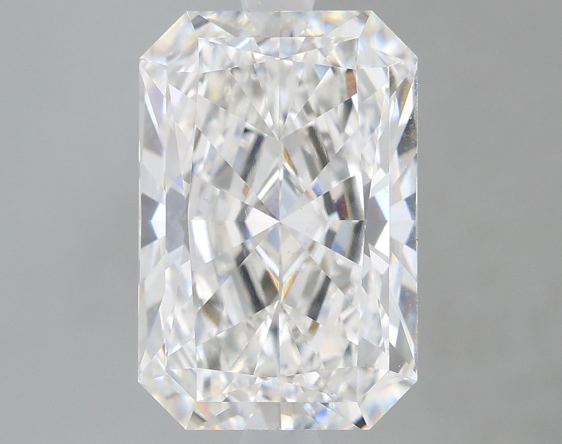 3.26 Carat Radiant Lab Diamond – With Clarity