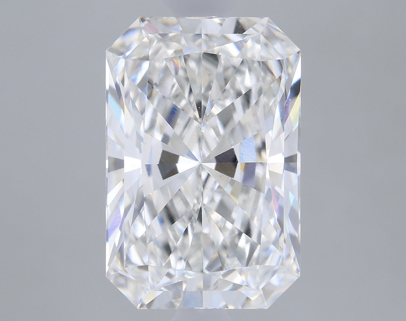 2.11 Carat Radiant Lab Diamond – With Clarity