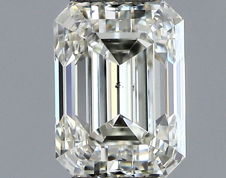 0.4 Carat Emerald Natural Diamond – With Clarity